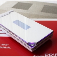 【實測】高階旗艦更美豔：Sharp SH-01B 玩七彩閃燈 (開箱、評價、規格) - 手機品牌新聞 | ePrice 比價王